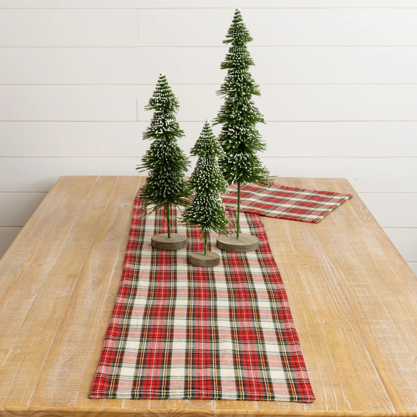 Tartan Table Runner | Vintage Crossroads